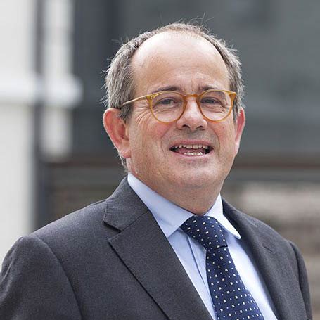 People - The Vinson Centre